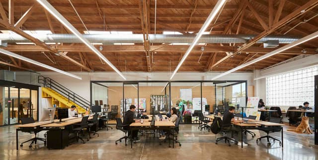 In-Residence | Moon Creative Lab