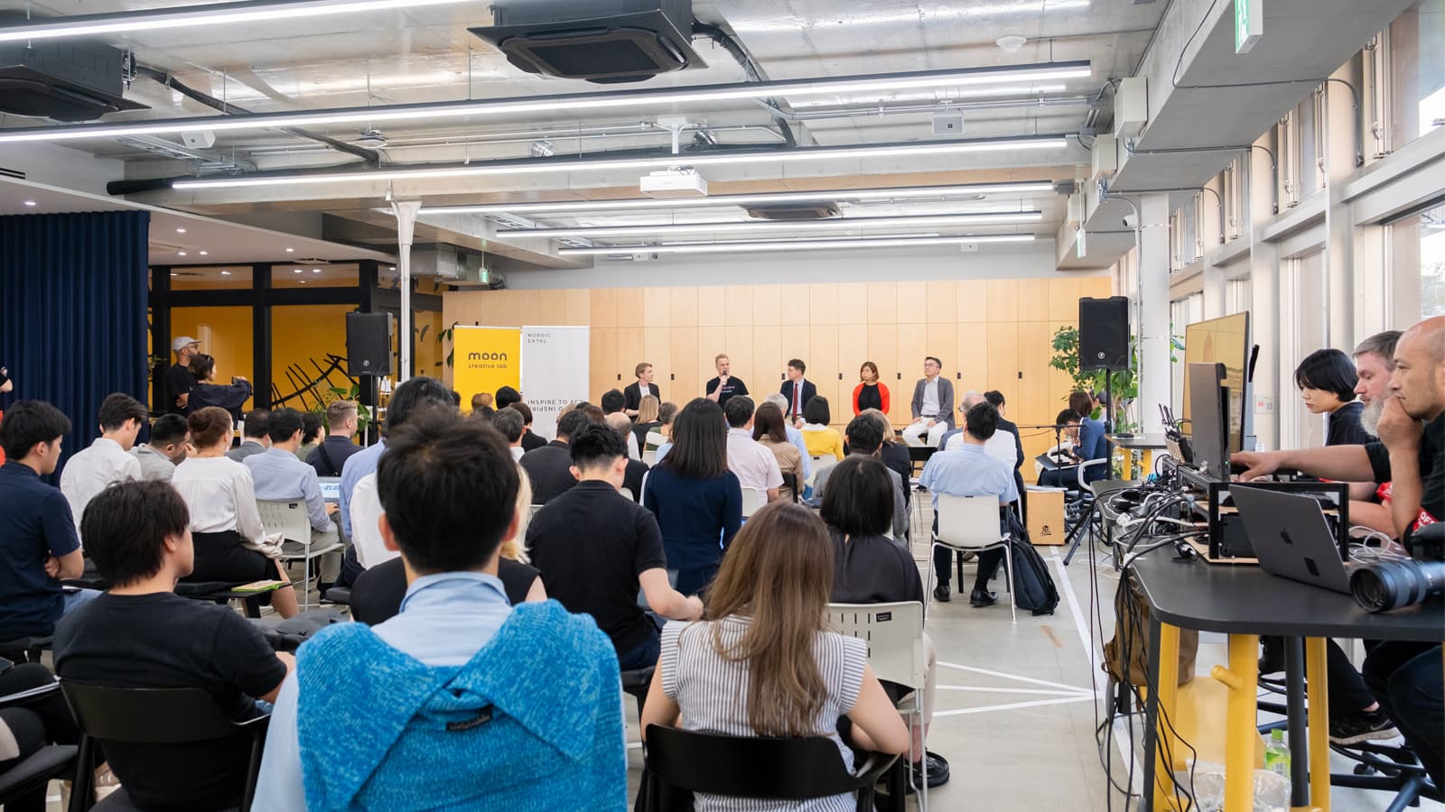 Home | Moon Creative Lab